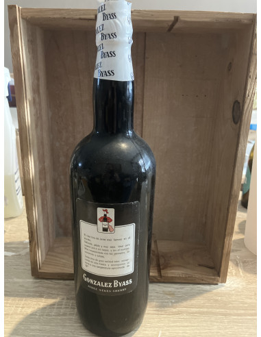 Gonzalez Byass Jerez Tio Pepe Sherry | cabinet7